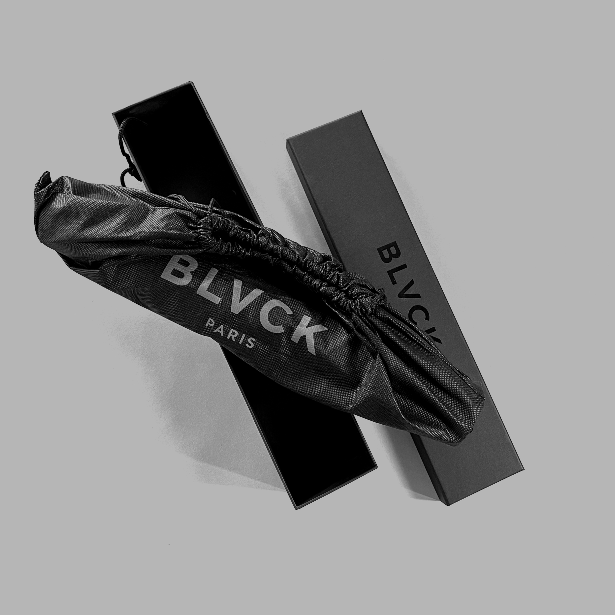 Blvck Paris | Black Desktop Set including Mouse Pad and Desk Pad